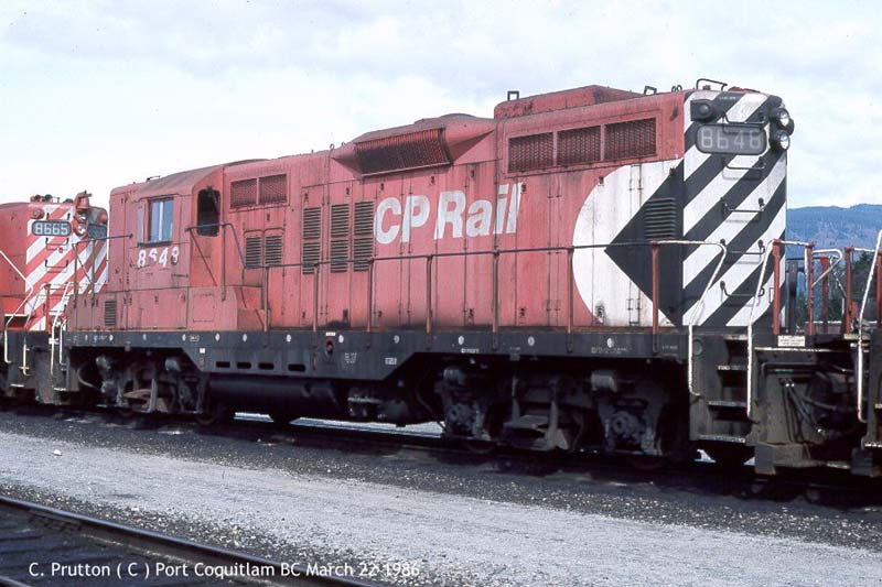 GP9 8648
